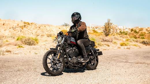 10 Must-have Motorcycle Accessories – Kemimoto